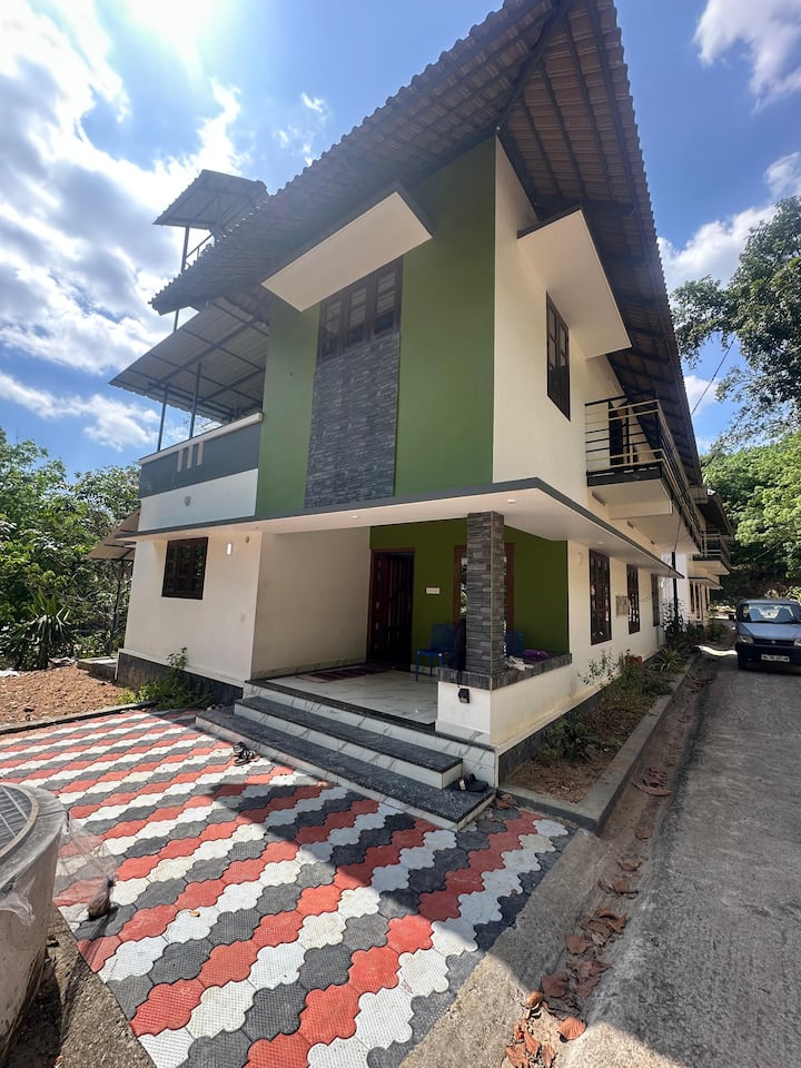 Johns Heaven | Nature View Home - Adoor