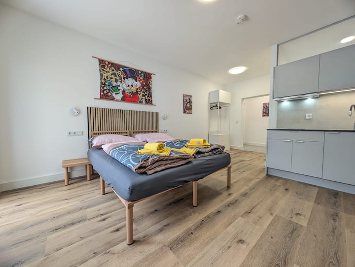 K14 - Sonniges Balkon-apartment Direkt Bei U-bahn - Vienna