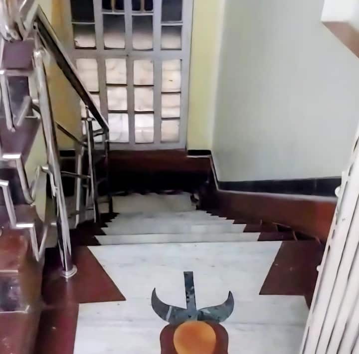 Maya's Crest - Howrah