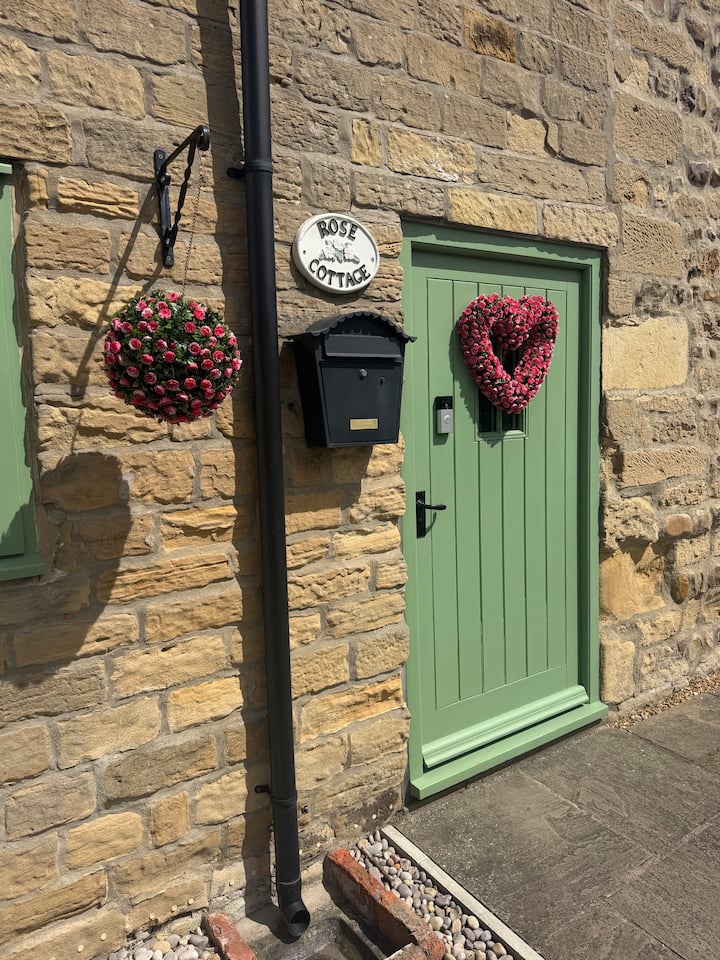 Rose Cottage Between Yorkshire Dales And Moors - Ripon