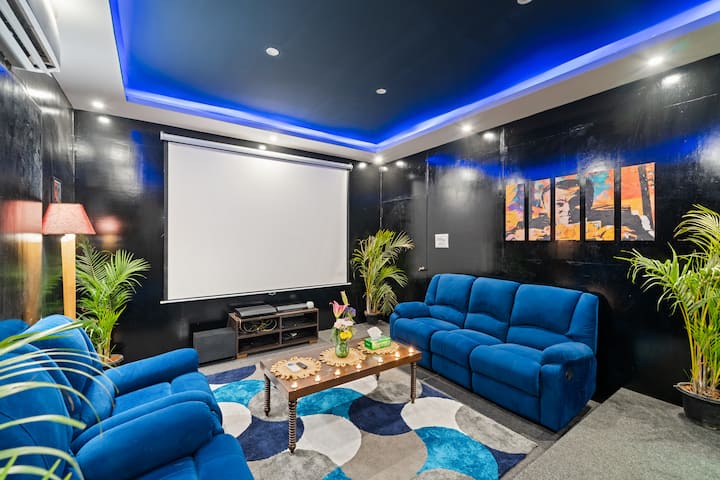 Lucent Luxe 4bhk Spacious Spacez Villa - Bangalore
