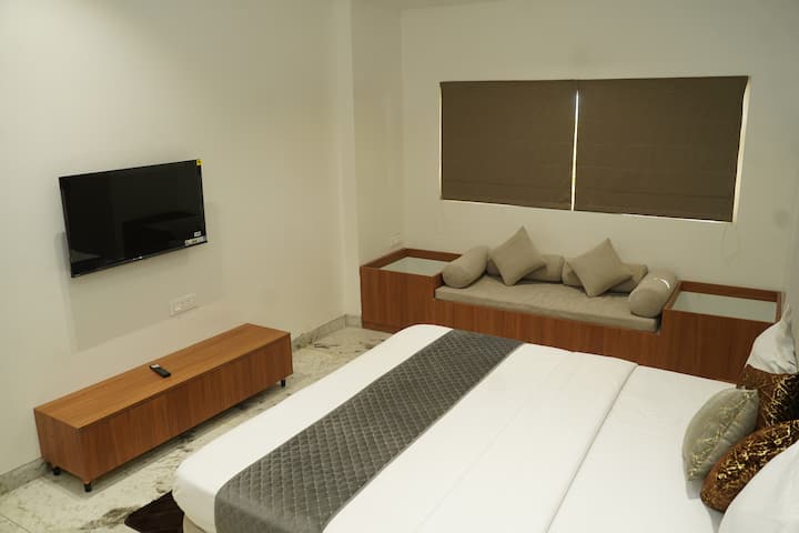 Executive Suite Room - Nanded