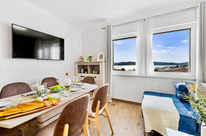 Weightless Collection | King-size | Panoramic | Ac - Šibenik