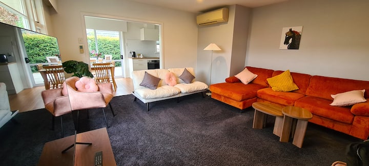 3br Home Near Airport • Sleeps 6 • Free Parking - Christchurch