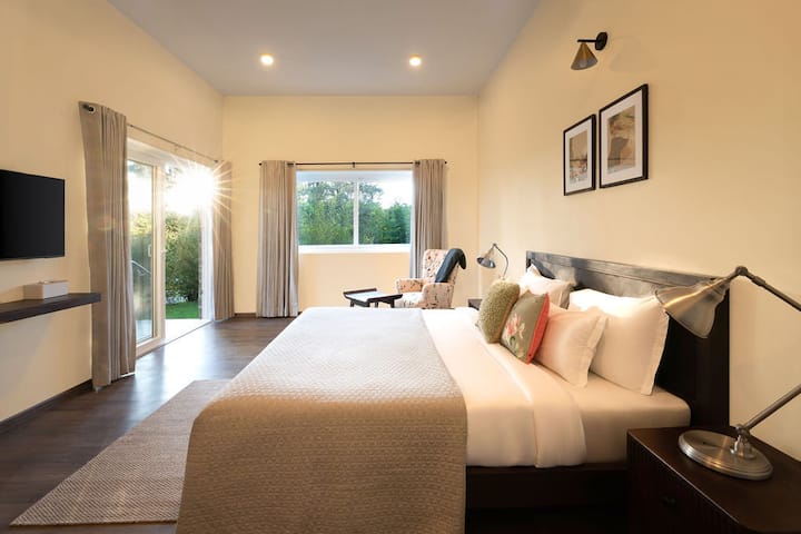 Luxury Bedroom With Pvt Garden | 10-min To Lake - Kodaikanal