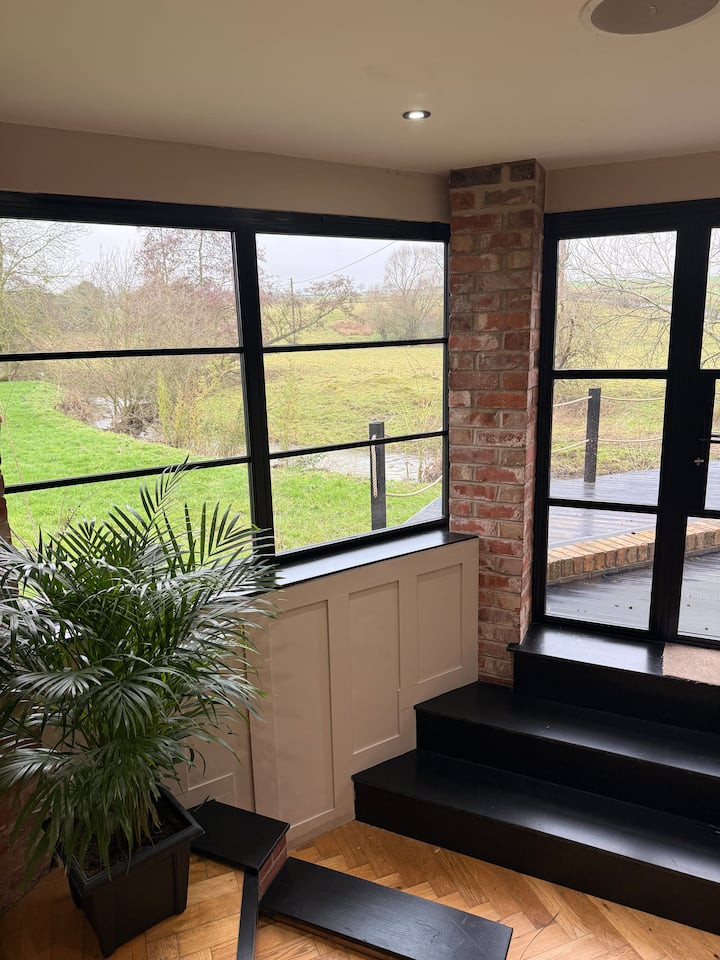 The Rutland Watermill - Luxury Home - Stamford