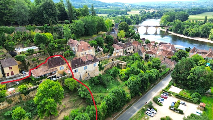 Charming Renovated 16th Century Village House In The Listed Village Of Limeuil - Limeuil