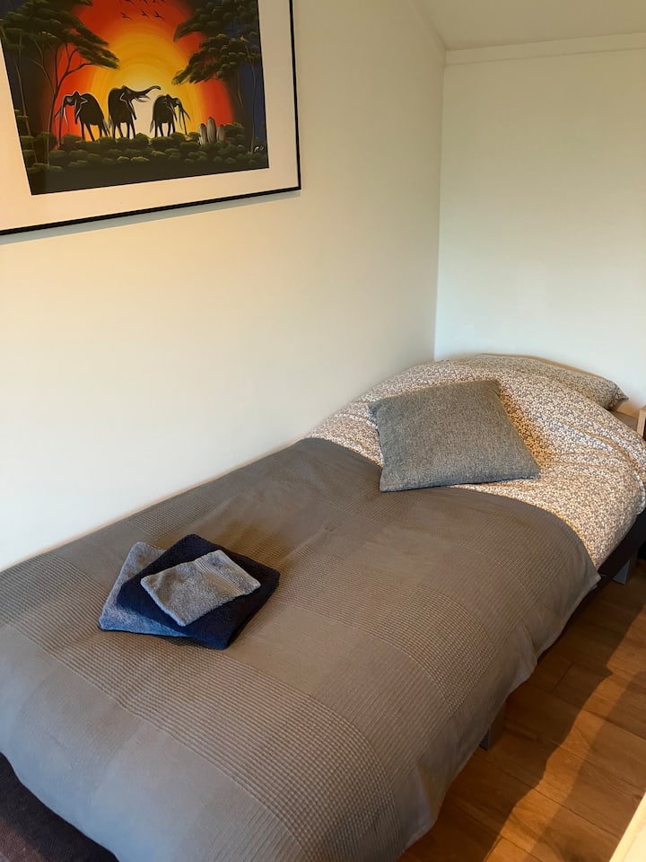 De Brugsevijver Ligt Aan De Rand Van Het Reestdal. - Ommen