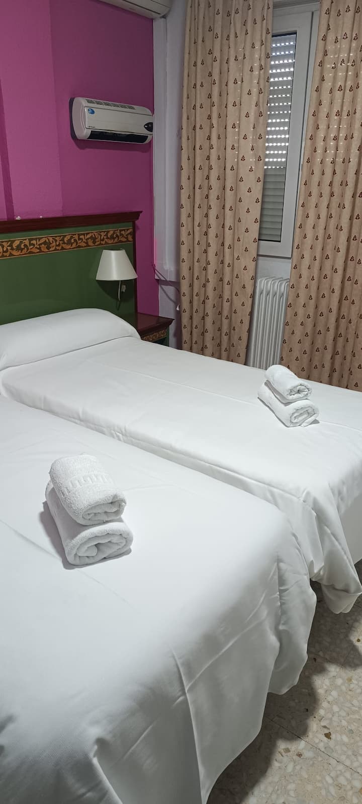 Habitación Doble 1 O 2 Camas Hotel Logasasanti - Andújar