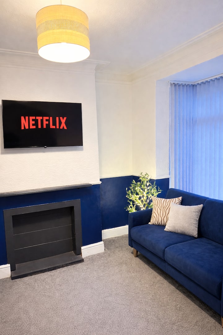 7 Beds/smart Tv In Every Room/free Parking/wi-fi/ - 킹스턴어폰헐