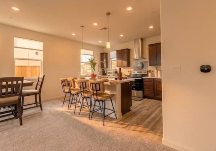 New 2226 Sqft Home | 4br | Arcade |Near Sacramento - Elk Grove