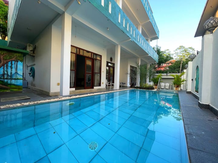 Vera Lanka — Relax Pool Villa (4br) - Sri Lanka