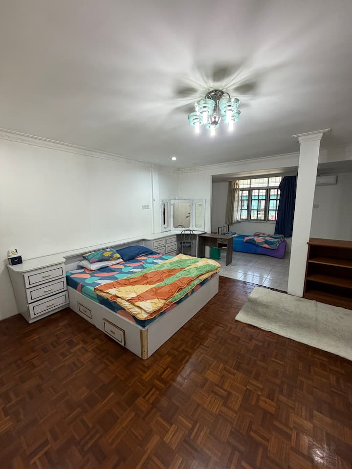 Taman Tg Batu Double Storey Semi-d - Bintulu