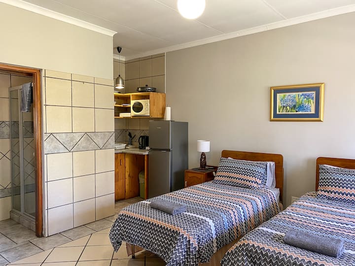 Palm Inn Guest House K7 - Piet Retief