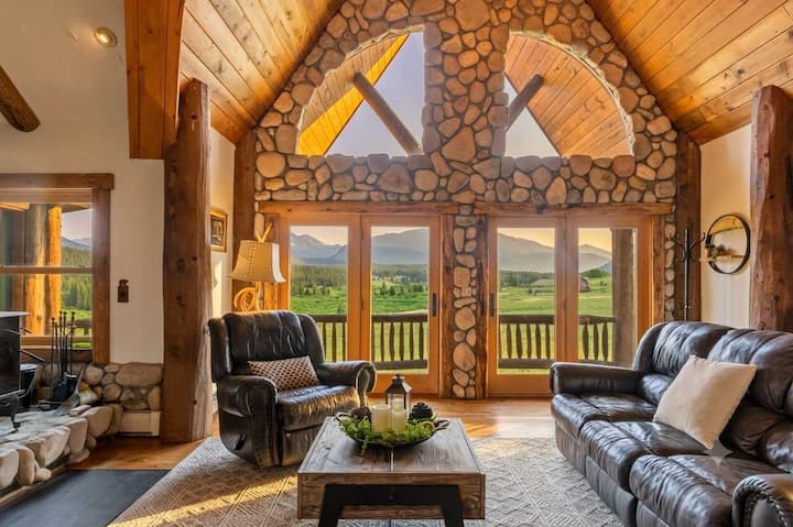 Mountain Gem In Alma | Views + Game Room + Hot Tub - Fairplay, CO