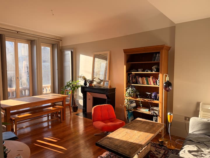 Chambre Confortable En Plein Centre De Besançon - Besançon