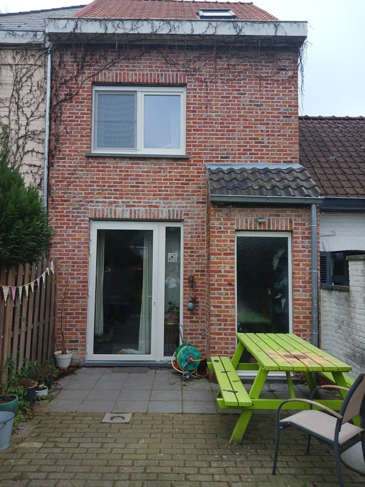 Woning Ideaal Voor Met Kinderen. - Gand