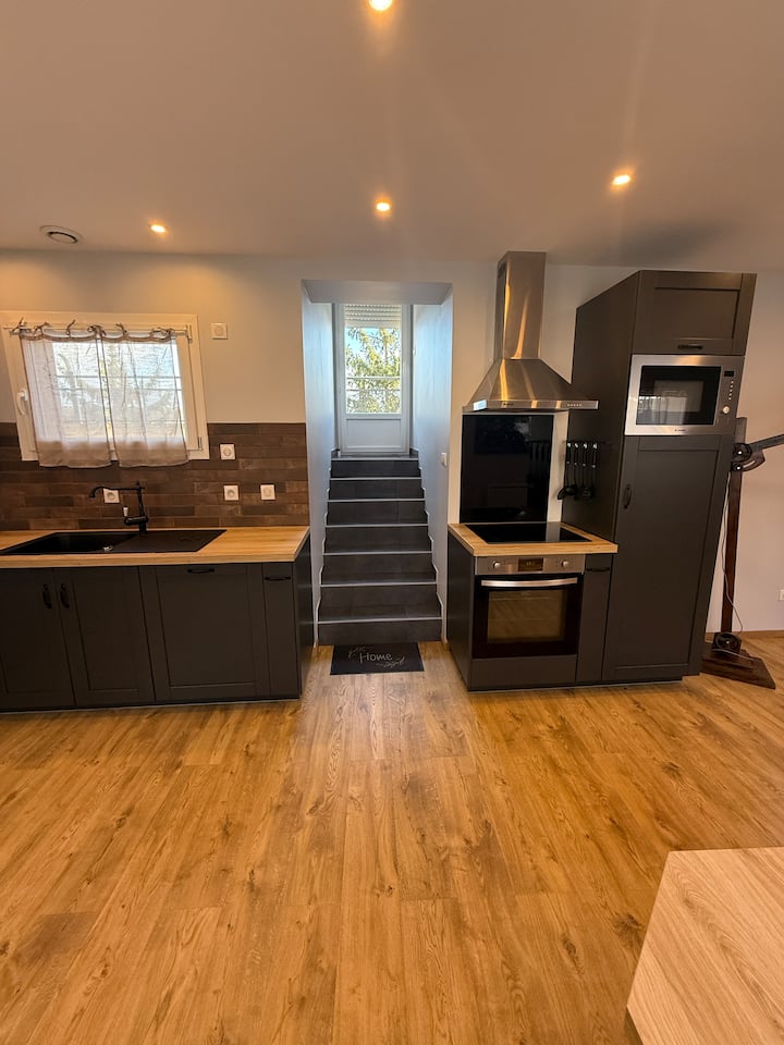 Appartement 4 Personnes Situé En Pleine Campagne - Lorette