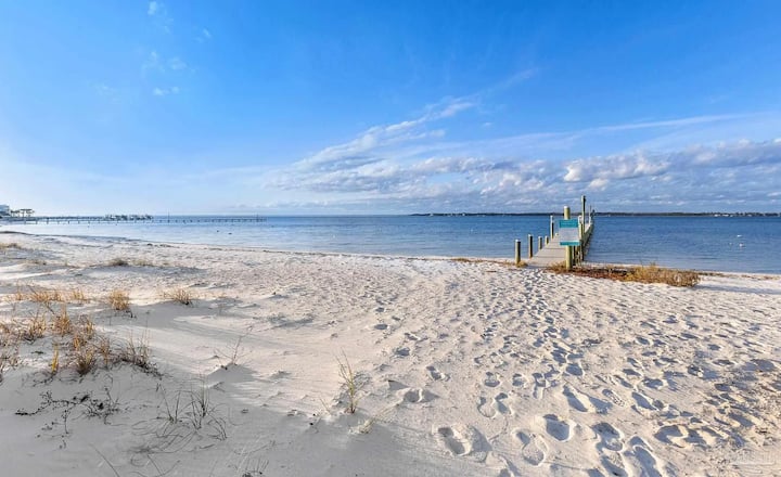Sunset Social @ The Boardwalk Condo - Pensacola Beach, FL