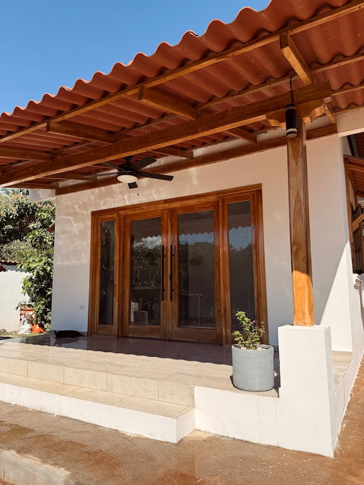 Punto Sur • Cabaña Magoo - Panamá