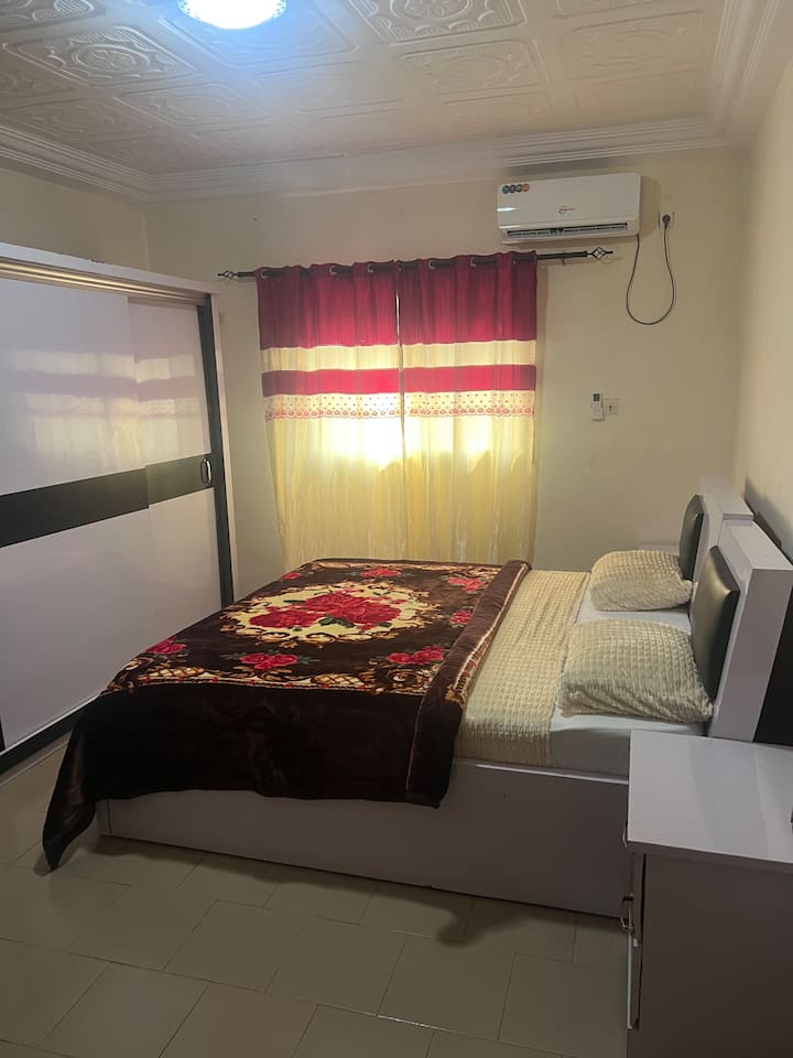 Sow Firdaus Place - Guinea