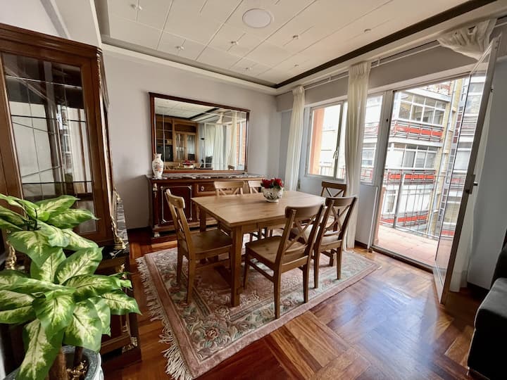 Clasico Y Centrico Con Preciosas Vistas. Catedral - Burgos