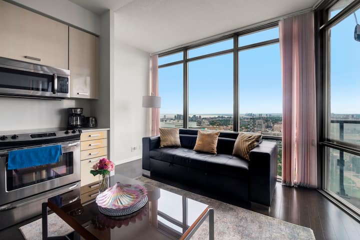 3 Br Panoramas Lake Ontario And Cn Tower&nbsp;View - Toronto