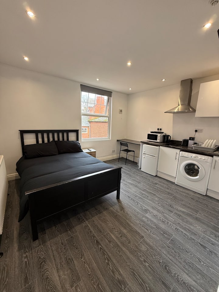 The Cosy Nook - Studio Apartment - Nottingham