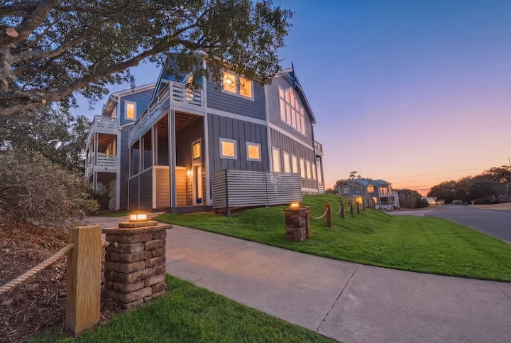 Whileaway • Luxury Sound-to-sea Retreat Walk Beach - Kitty Hawk, NC