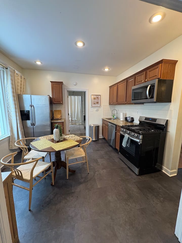 Charming House In Westcott - Syracuse, NY