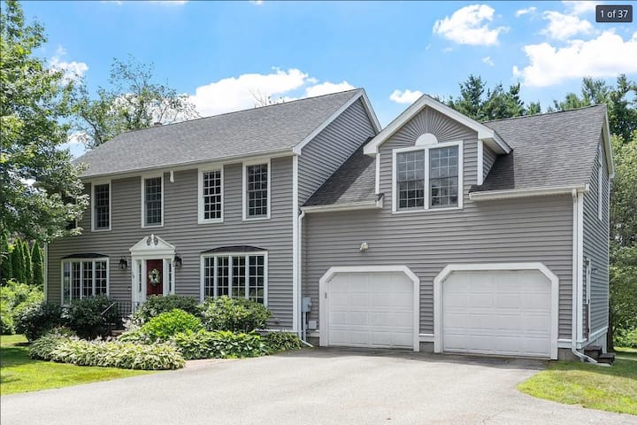 Spacious 5br Dover/portsmouth Home W/ Huge Yard - ドーバー, NH