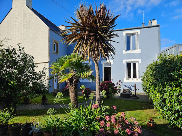 Jolie Maison Familiale De 95 M², Terrasse Vue Mer - Crozon