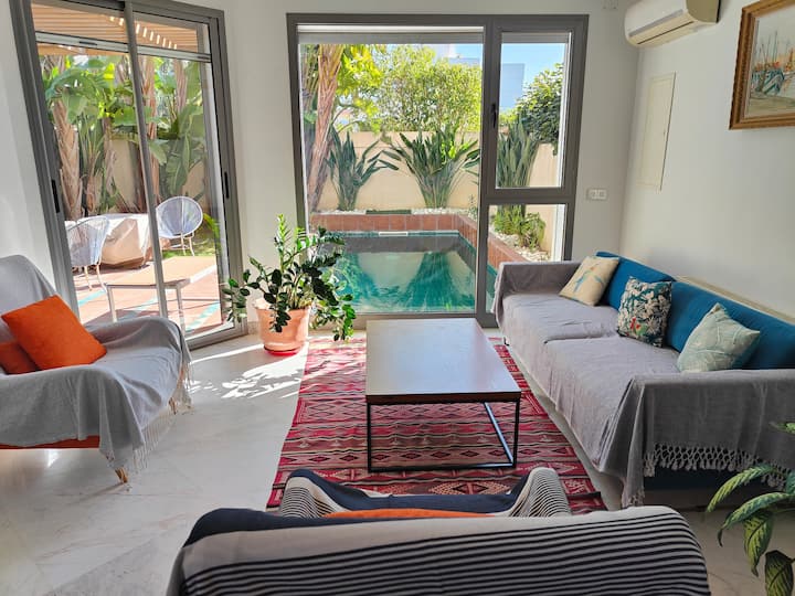 Maison D'exception Avec Piscine Privée - Marsa