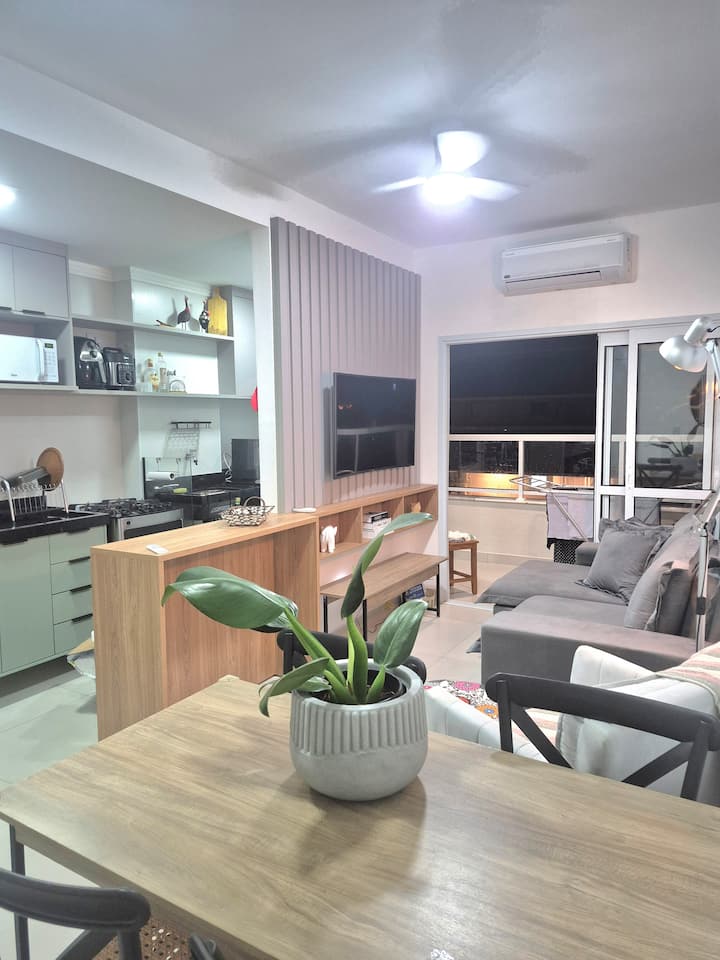 Novo-próximo à Orla De Itaguá - Ubatuba