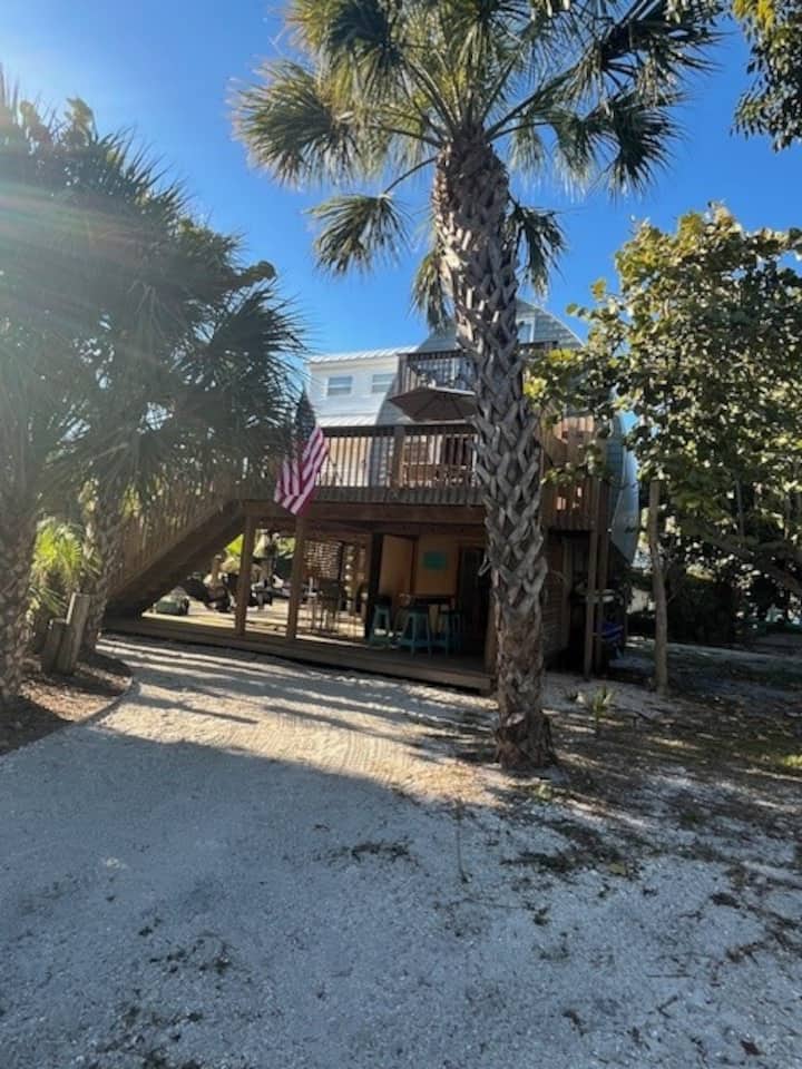 Island Beach Barn - Boca Grande, FL