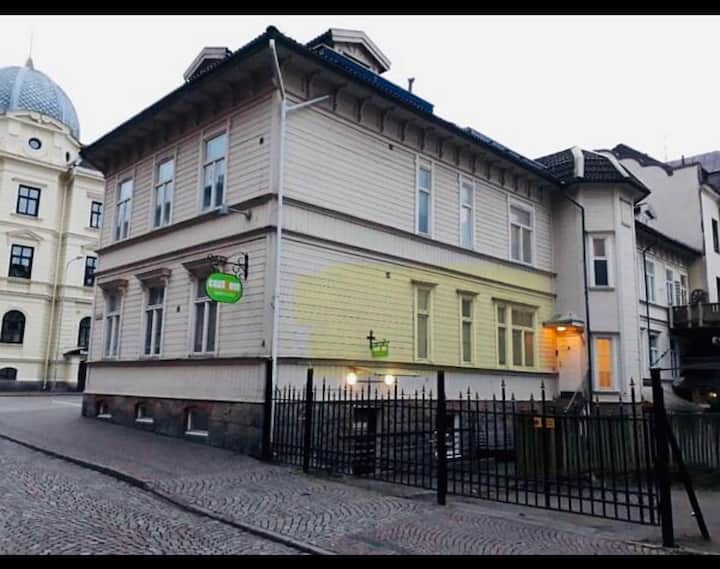 Cozy Apartment In Center - Borås