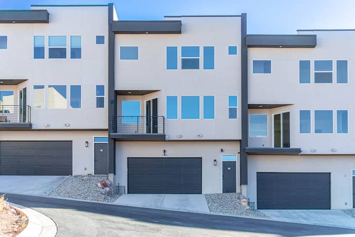 The Place At Fiddlers Cove - Cedar City, UT