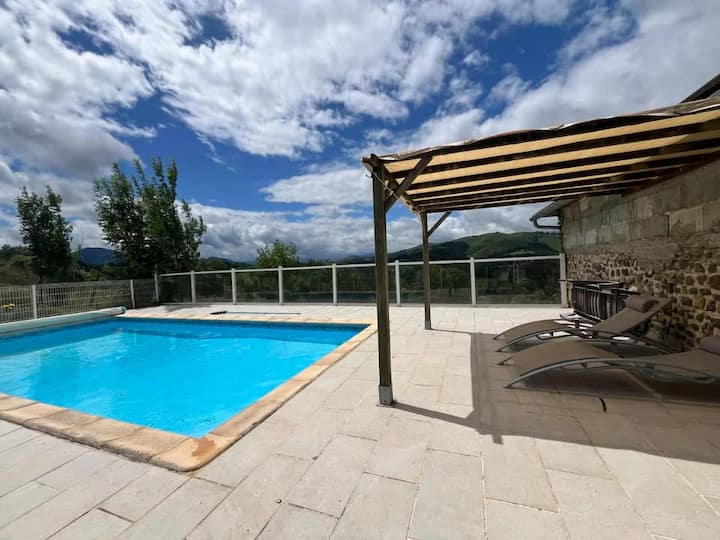 Gîte Cazette, Un Coin De Paradis Au Cœur Du Béarn. - Oloron-Sainte-Marie