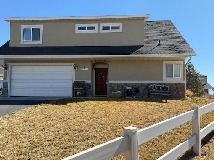 Cozy Timp View Cottage - Lehi, UT
