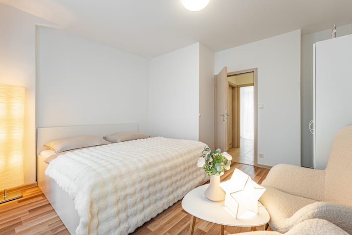 Carlsbad Residence · Double Room | No. 302 - Karlovy Vary