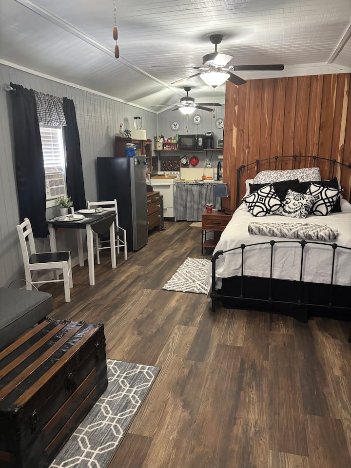 Acres Of Grace - Mississippi