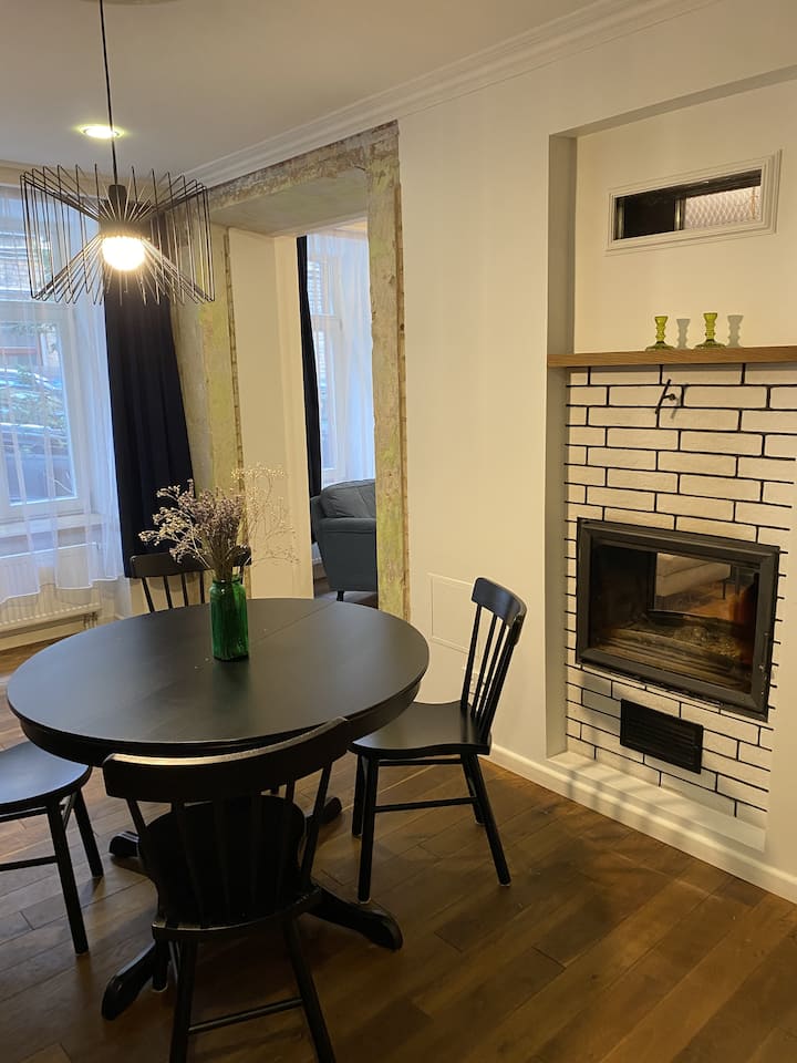 Apartment At The Doorstep Of Vilnius Old Town - ビルニュス