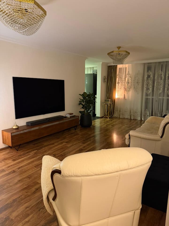 Stilvolle 2-zimmer-wohnung Nahe Bmw & Olympiapark - Garching