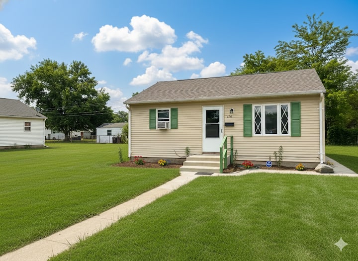 Furnished Home Near University Of Notre Dame - South Bend, IN