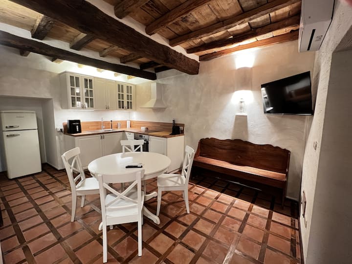 Baroni Cortelli Centro Storico 2 - L'Aquila