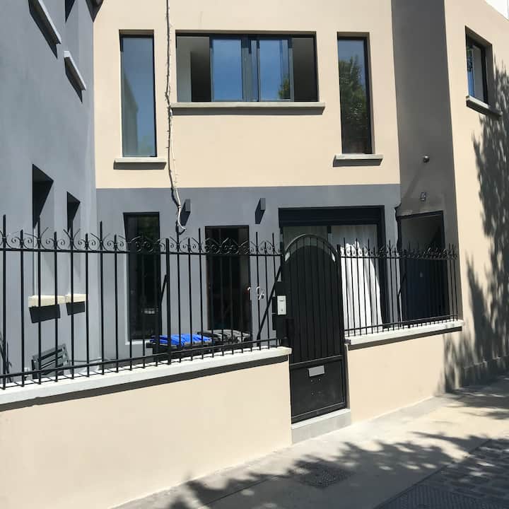 4 Pièces Stade De France - Saint-Denis, France