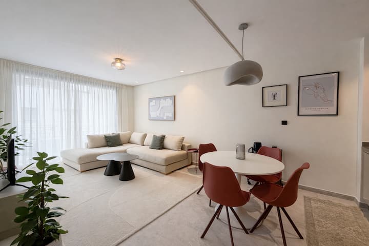 Gauthier Hideaway | Luxury 1br By Arab League Park - Casablanca