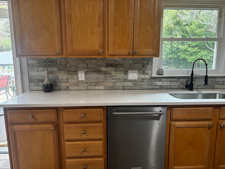 Comfortable Stay Close To Beach And University - Wrightsville Beach, NC