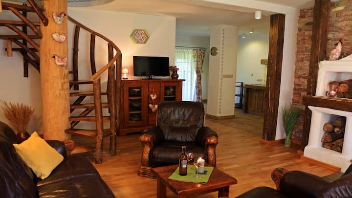 Zagroda Lipowiec Apartament Karczmarz - Solina