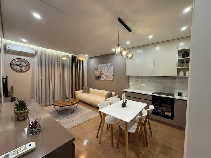 Tomei Apartment - Tirana